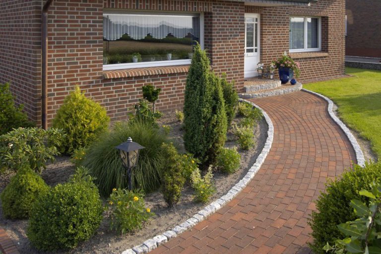 Aesthetics and Function of Curbing in Landscape Design - concrete ...